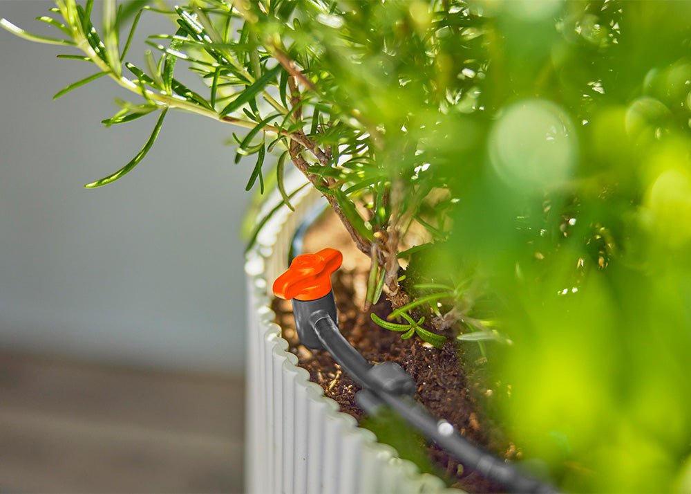 Gardena Drip Irrigation Starter Kit for Balcony - 13401 — Easy Garden ...